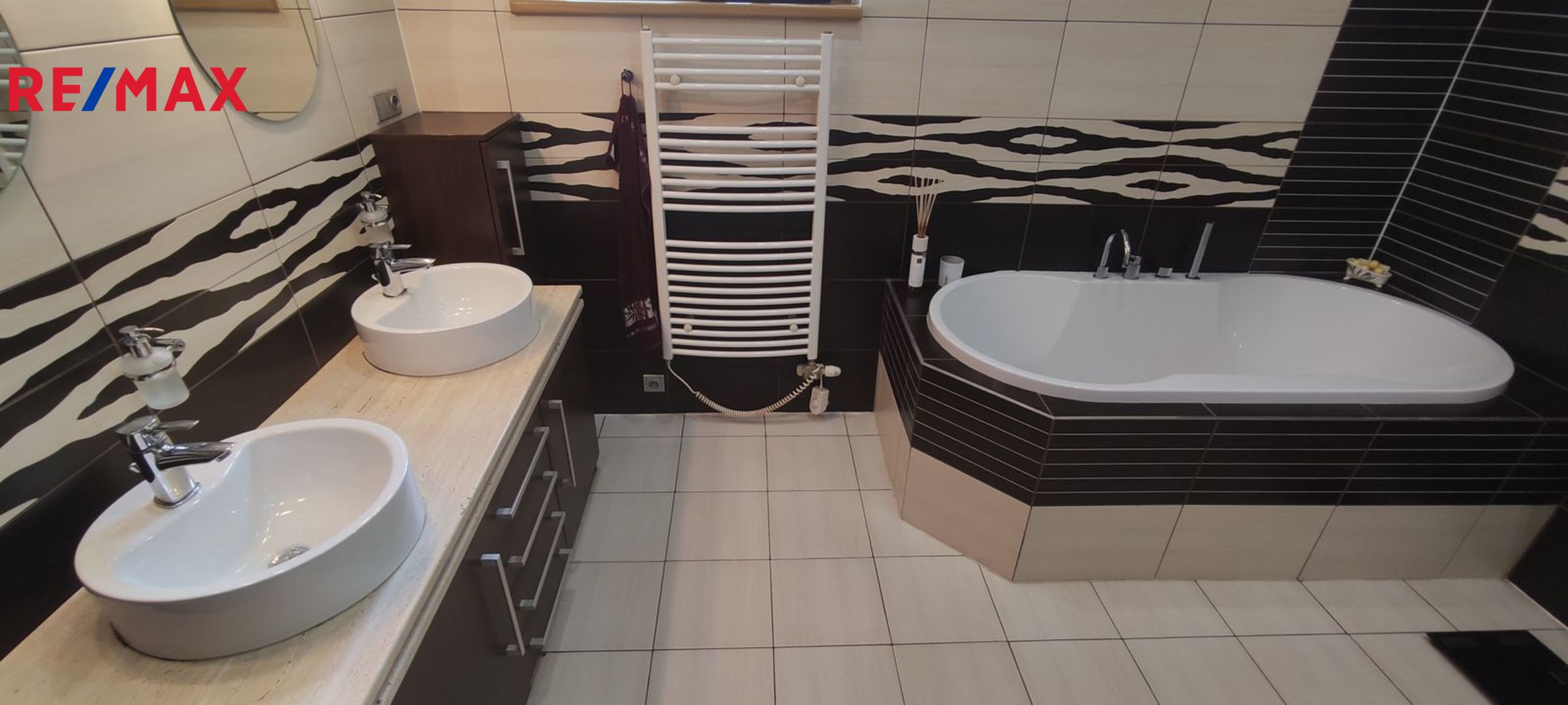 Prodej domu 223 m², Cítoliby | Reality RE/MAX