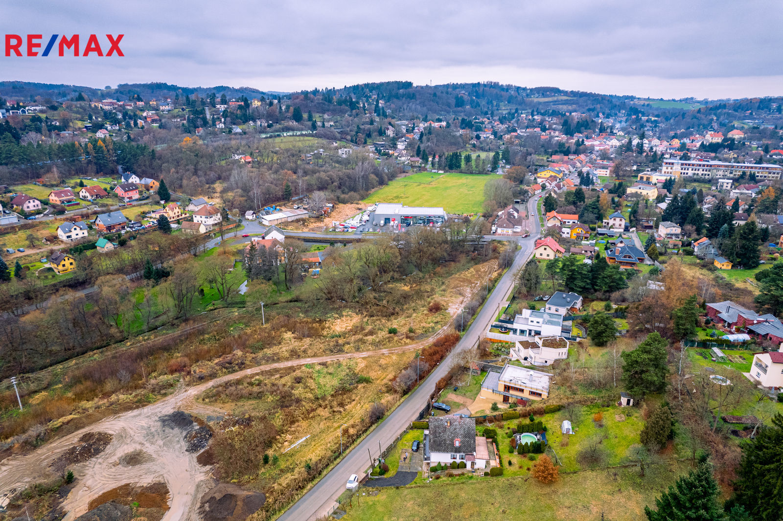 Prodej pozemku 1020 m², Mnichovice | Reality RE/MAX