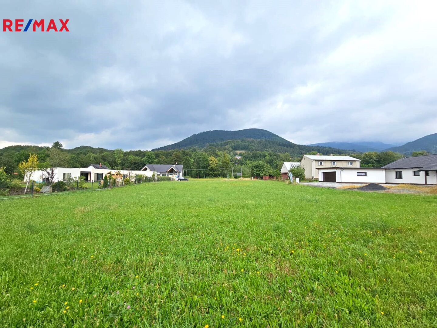 Prodej pozemku 2158 m², Ostravice | Reality REMAX