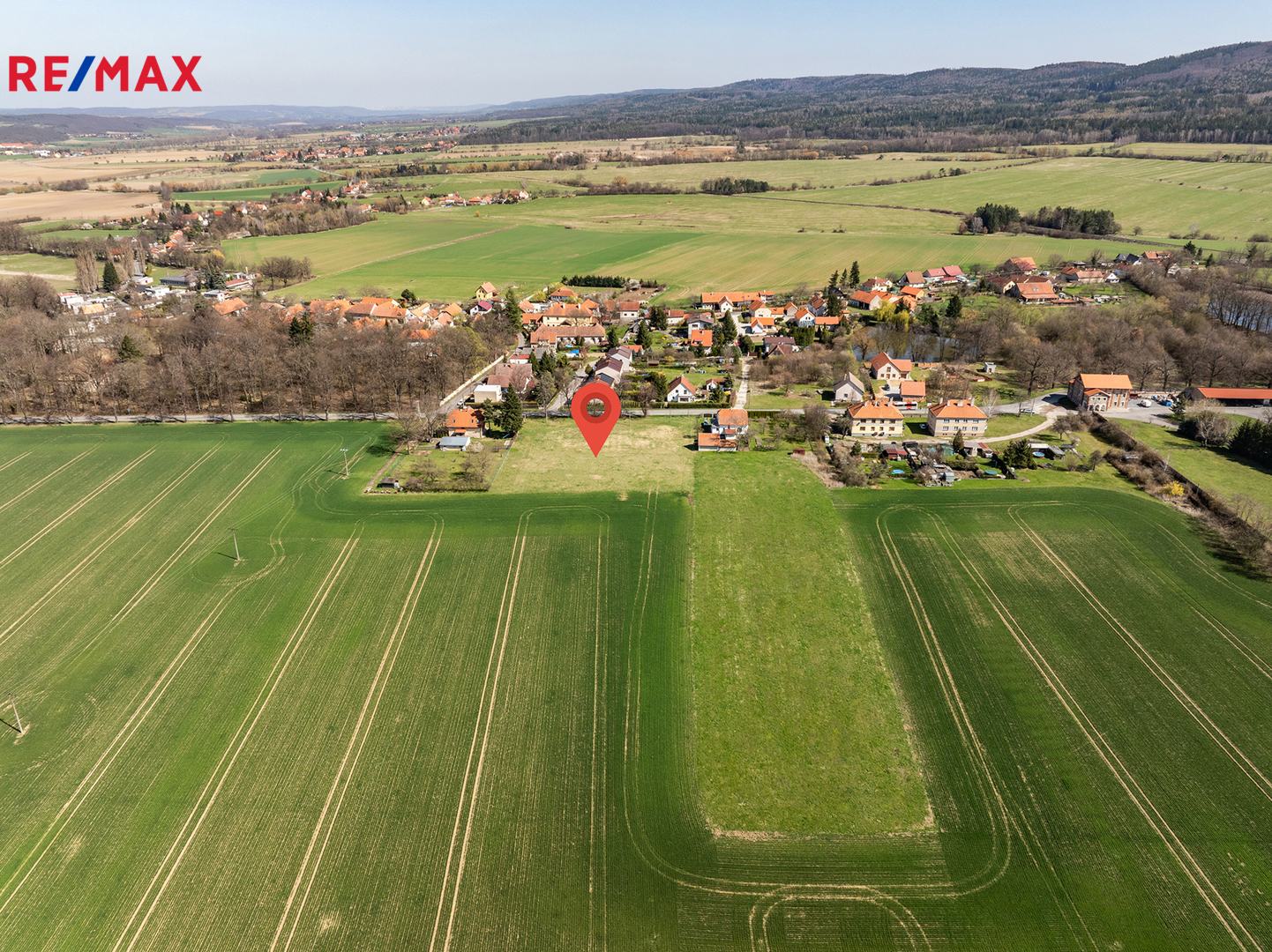 Prodej pozemku 18142 m², Skřipel | Reality REMAX