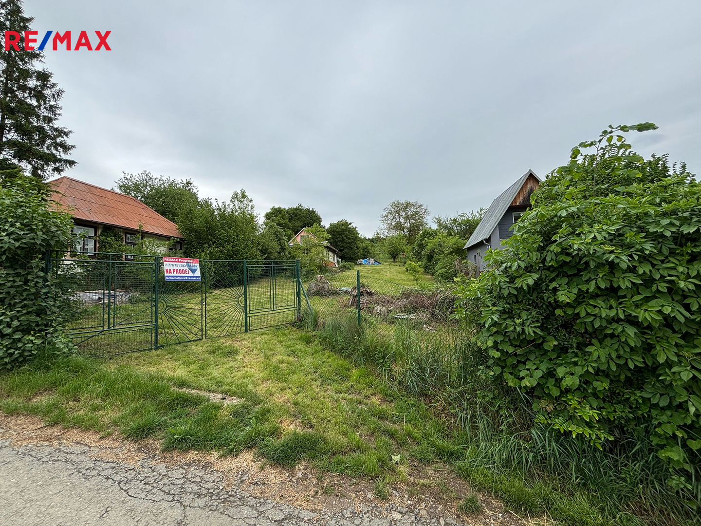 Prodej pozemku 880 m², Uherský Brod | Reality RE/MAX