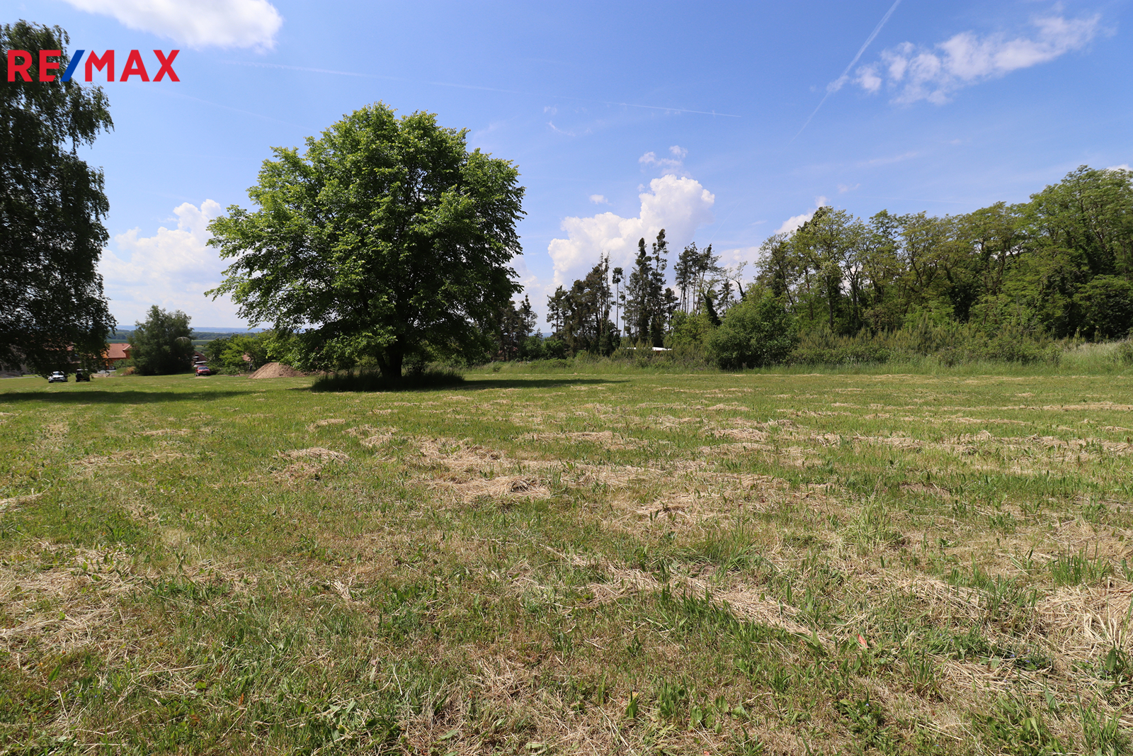 Prodej pozemku 1738 m², Brambory | Reality REMAX